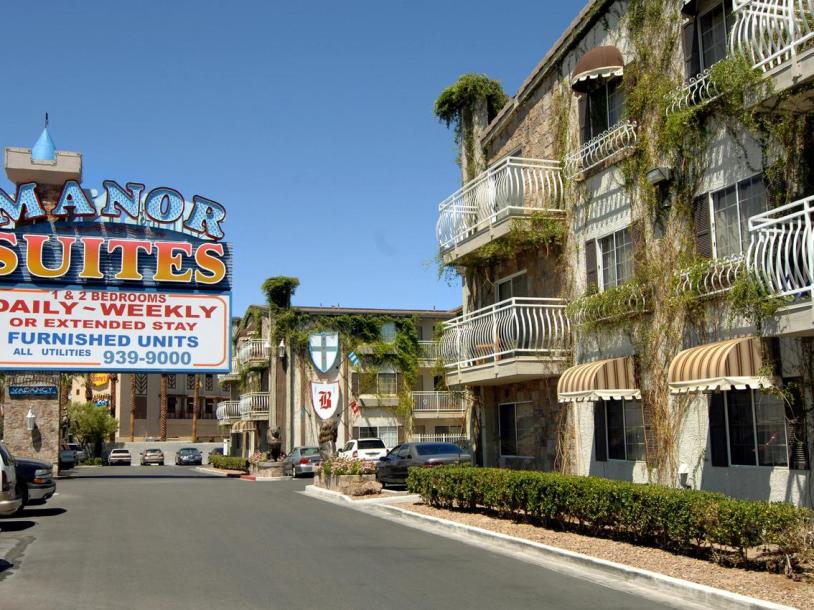 Manor Suites | Las Vegas, NV