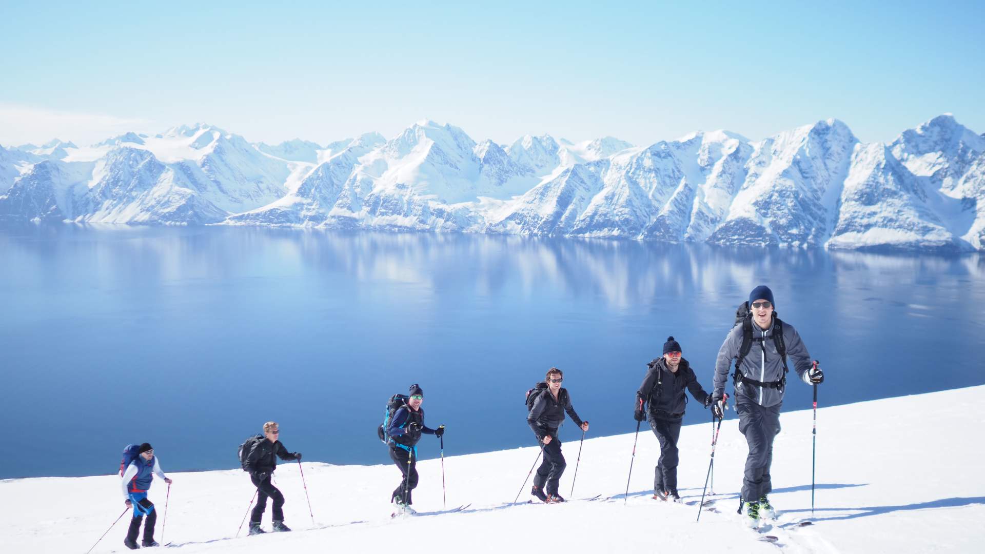 The Lyngen Mountain Guides - Ascent Descent | Skiing | Nord-Lenangen ...
