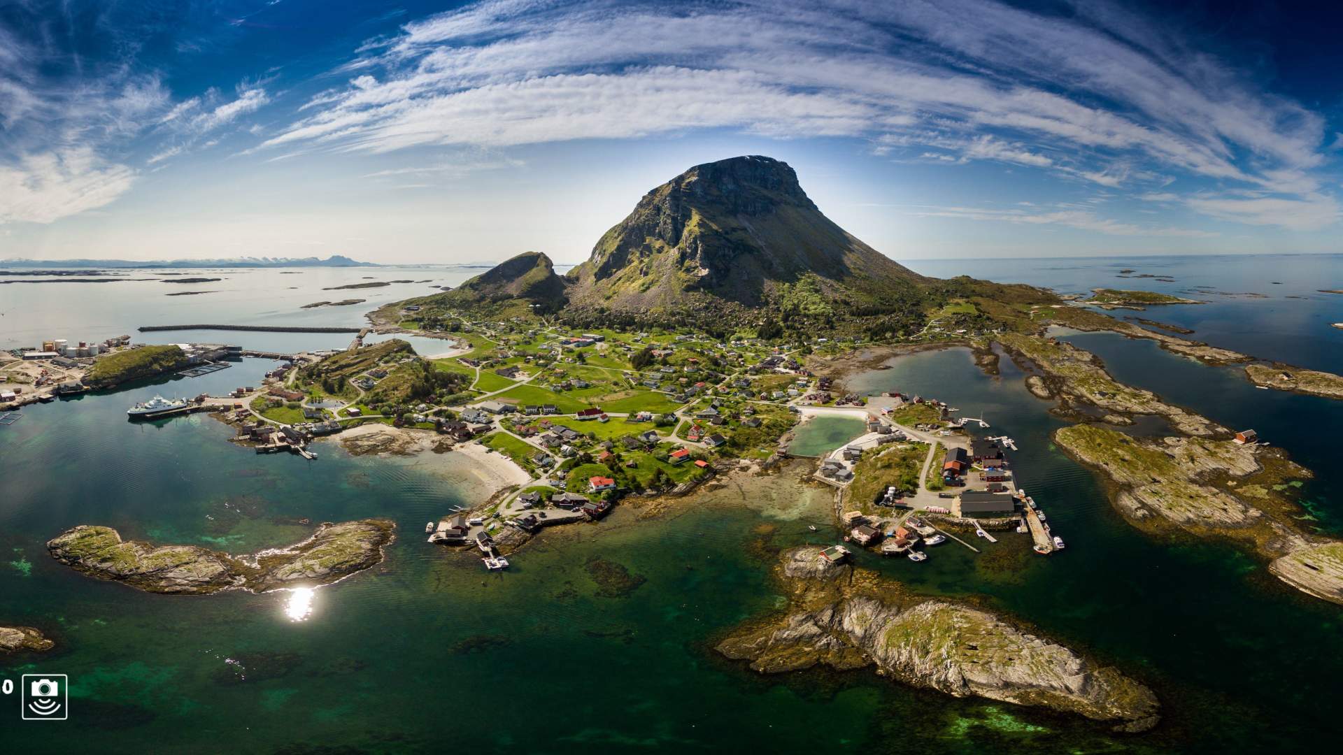 Øya Lovund på Helgelandskysten