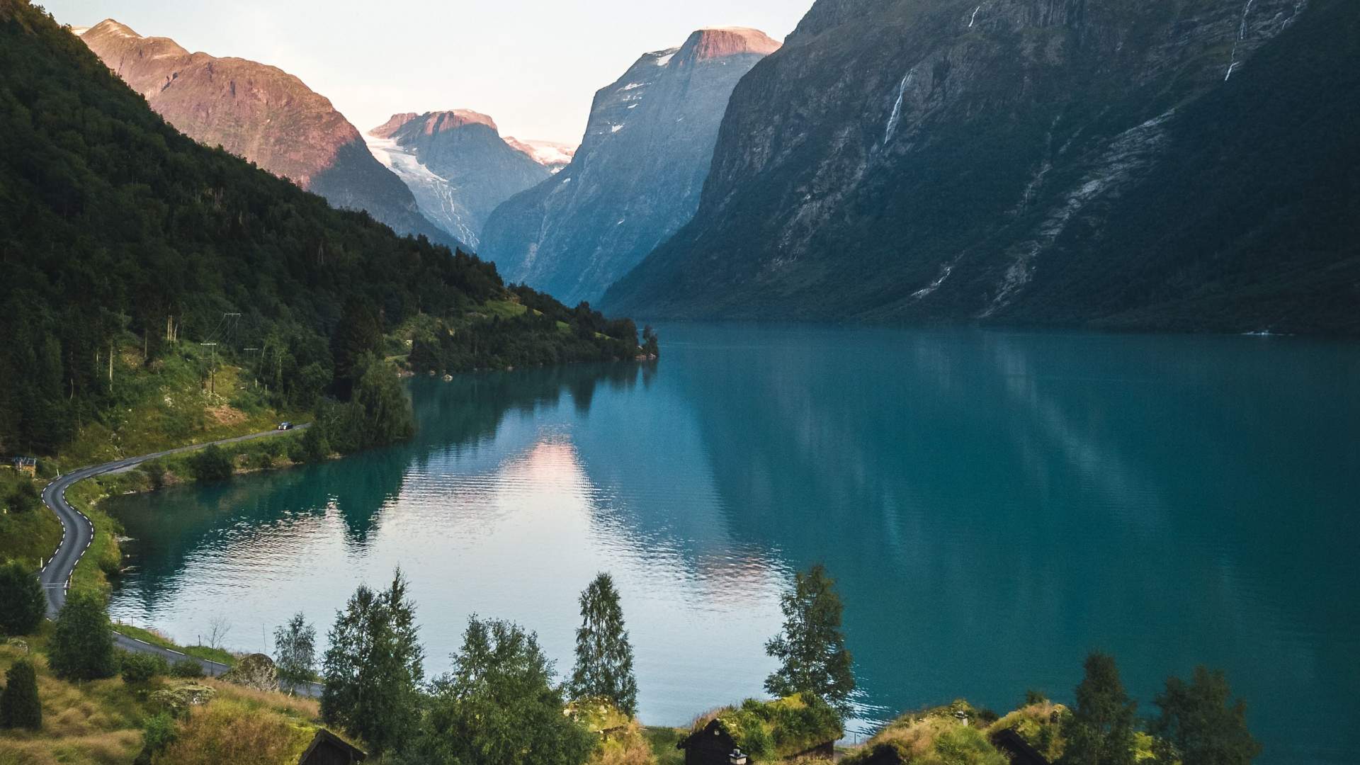 Breng | Buildings & Monuments | Loen | Norway