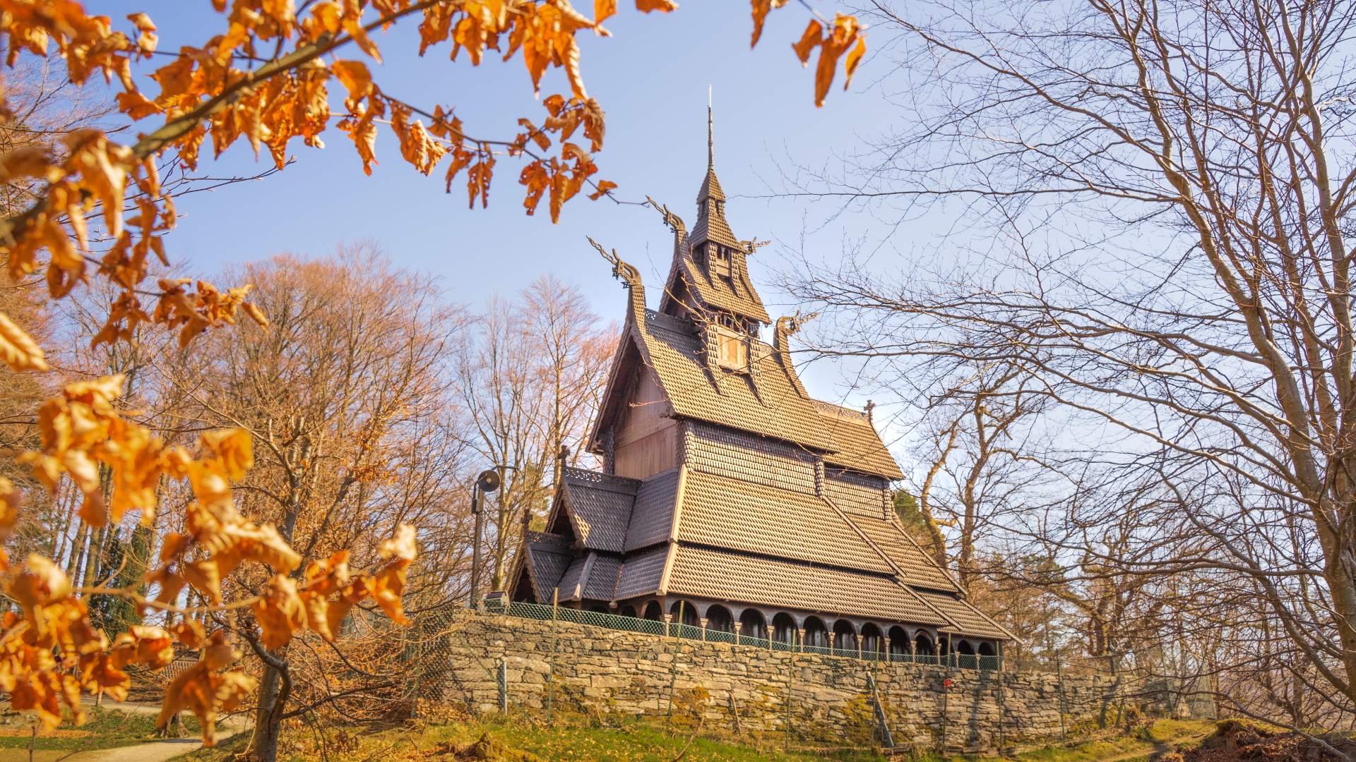 varg churches