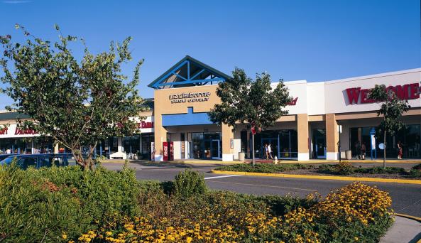 Tanger Outlet Center - Riverhead | Riverhead, NY 11901