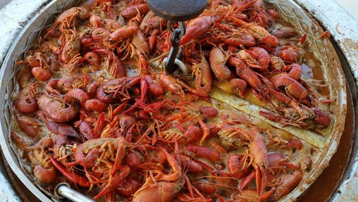 Top 12 Places to Get Crawfish in Houston | Find Seafood Restaurants