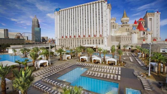 Excalibur Pool | Las Vegas, NV