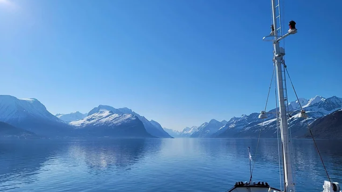 Hjørundfjordcruise med MS Bruvik | Round Trips | Ålesund | Norway