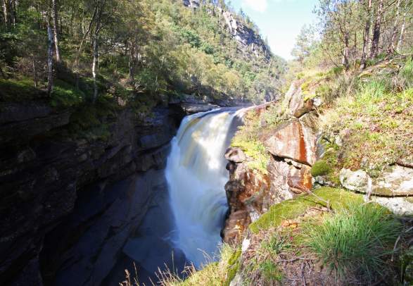 Kvinesdal | Ting å gjøre, overnatting, mat og drikke