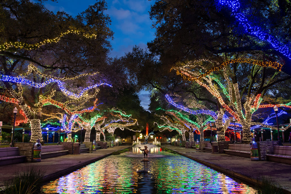 Holiday Lights in Houston | Best Christmas Displays & Events