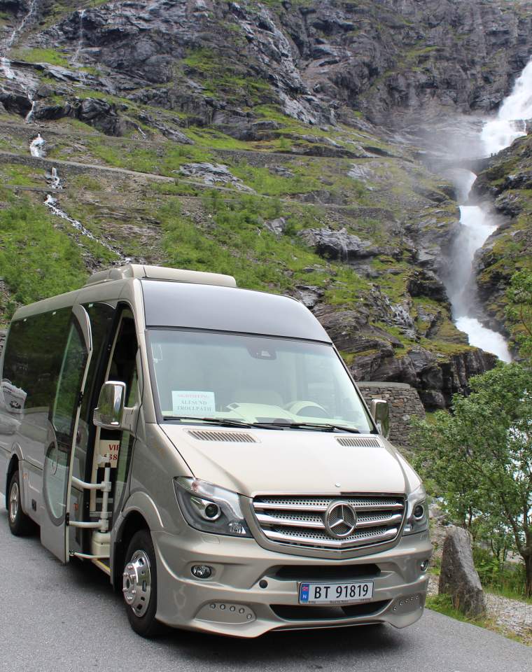 Hertz Car Rental Ålesund | Car Rental | Ålesund | Norway