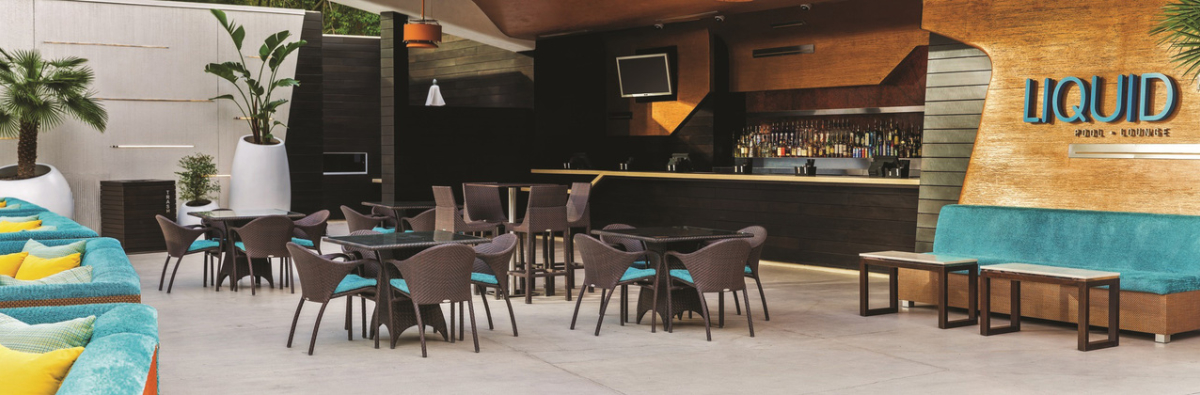 Liquid Pool Lounge at ARIA | Las Vegas, NV 89158