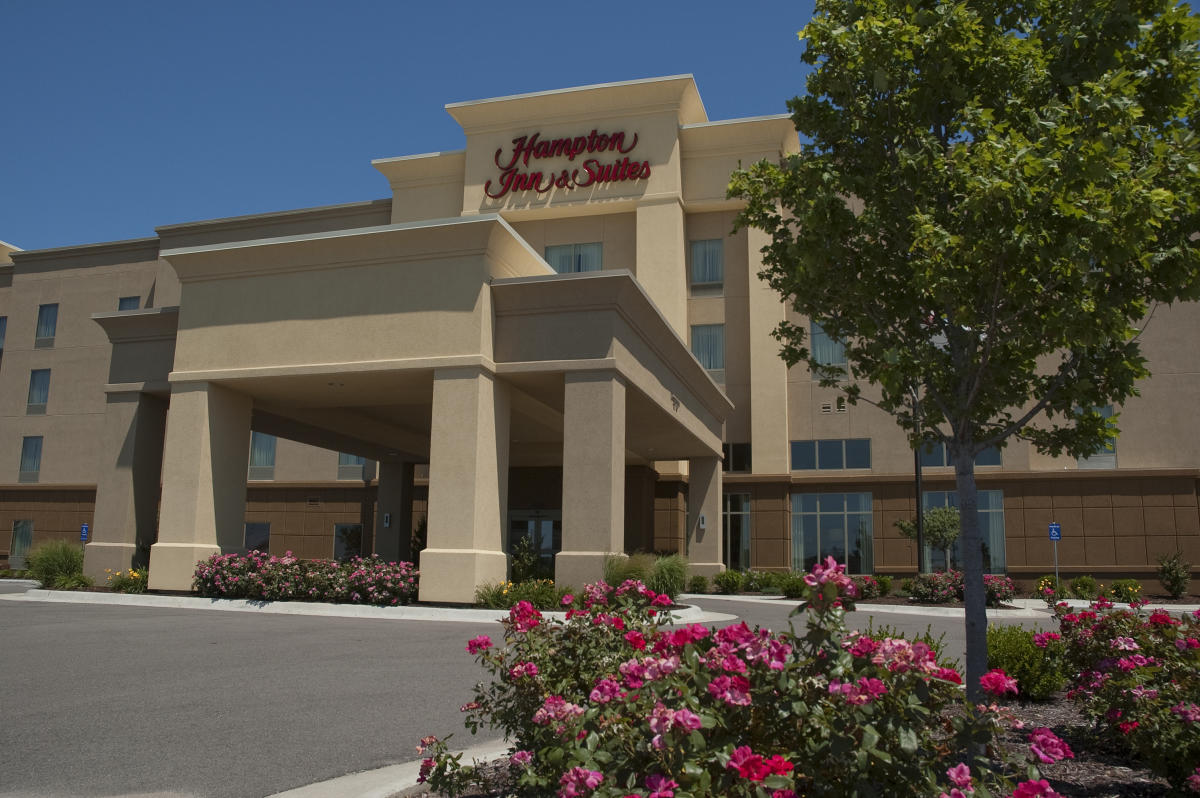 Hampton Inn & Suites Wichita Northeast | Wichita, KS 67226