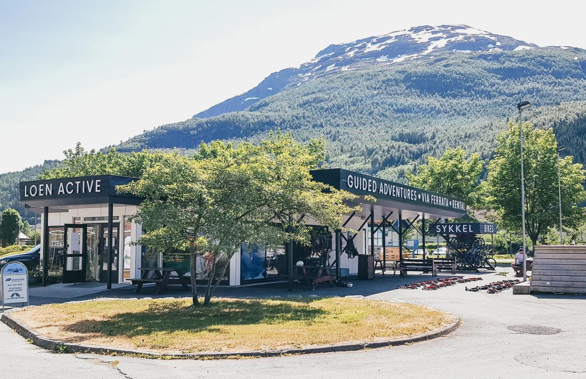 Loen Active