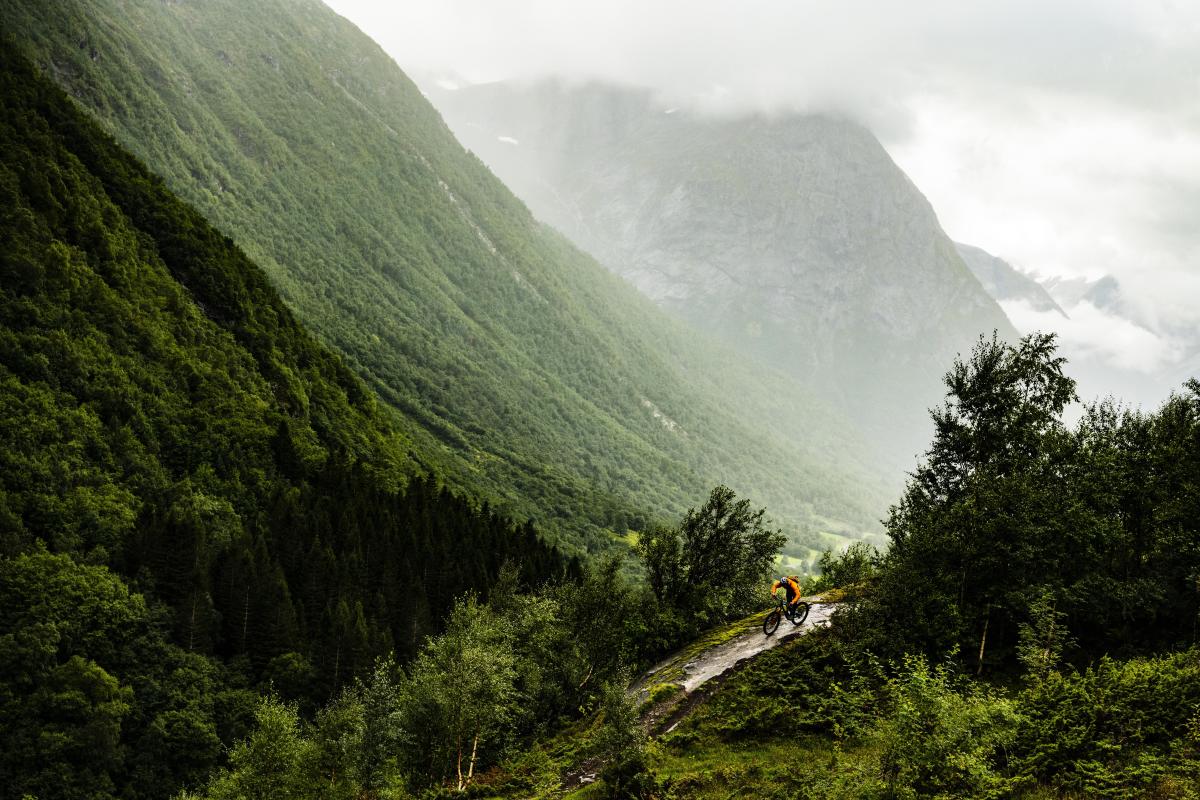 Trail cycling | Stryn