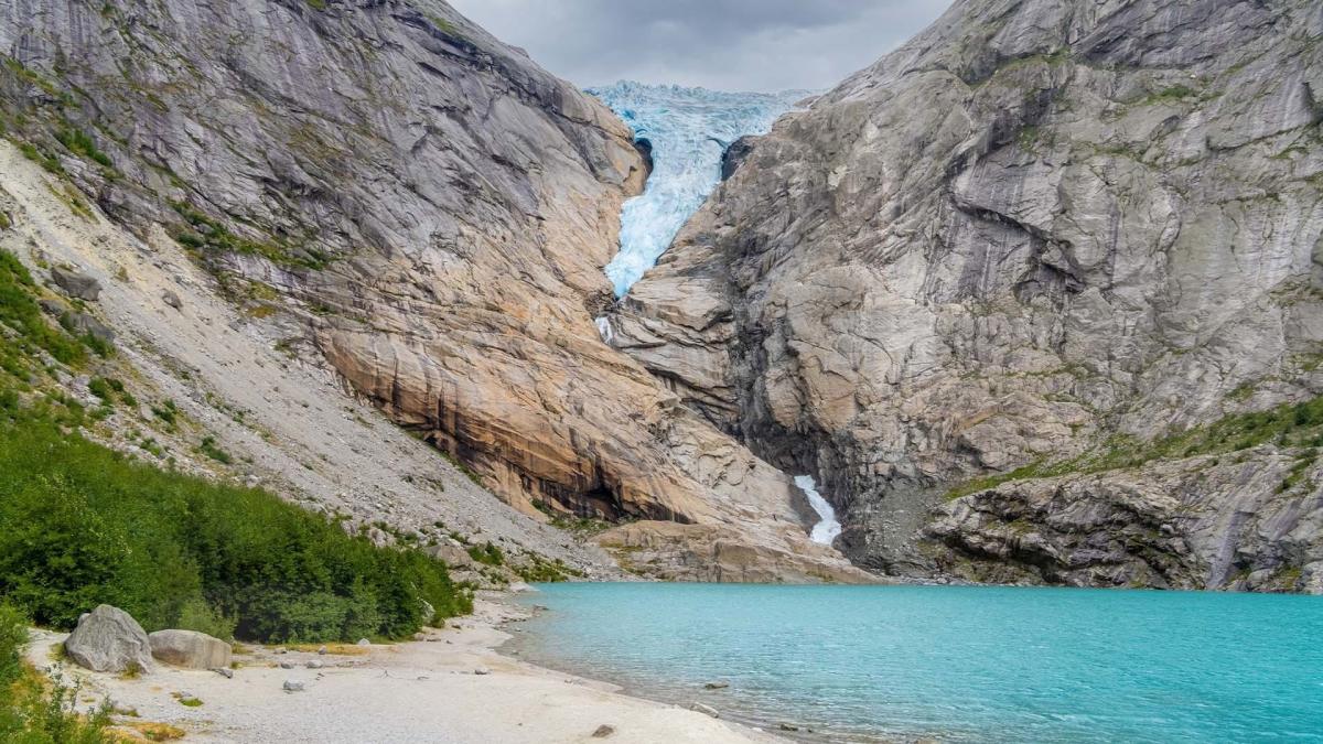 Hiking to Briksdalsbreen Glacier | Nature Attractions | Stryn | Norway