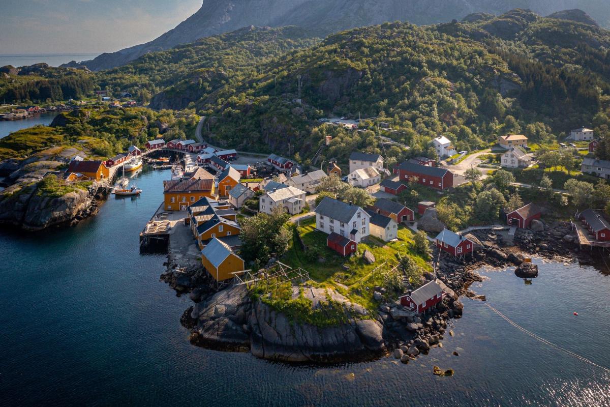 Nusfjord Village & Resort | Fishermen's Cabin | Ramberg | Norway