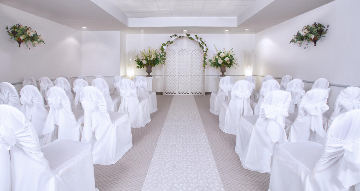 Aquarius Casino Resort Weddings | Laughlin, NV