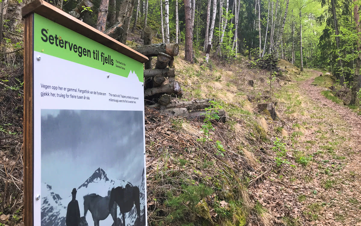 The cultural path in Lom National Park Village | Hiking | Lom | Norway