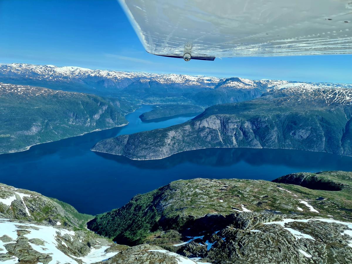 Sightseeing by private plane - Fjords and mountains from a bird's eye ...