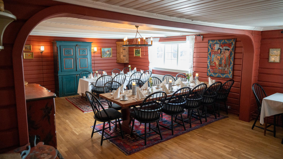 Sanner Hotell - Historisk hotell på Hadeland