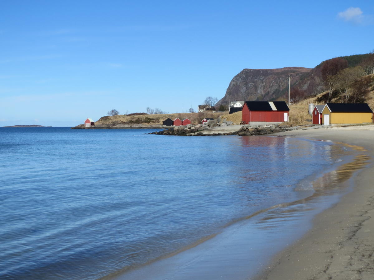 Osnessanden beach | Bathing | Ulsteinvik | Norway