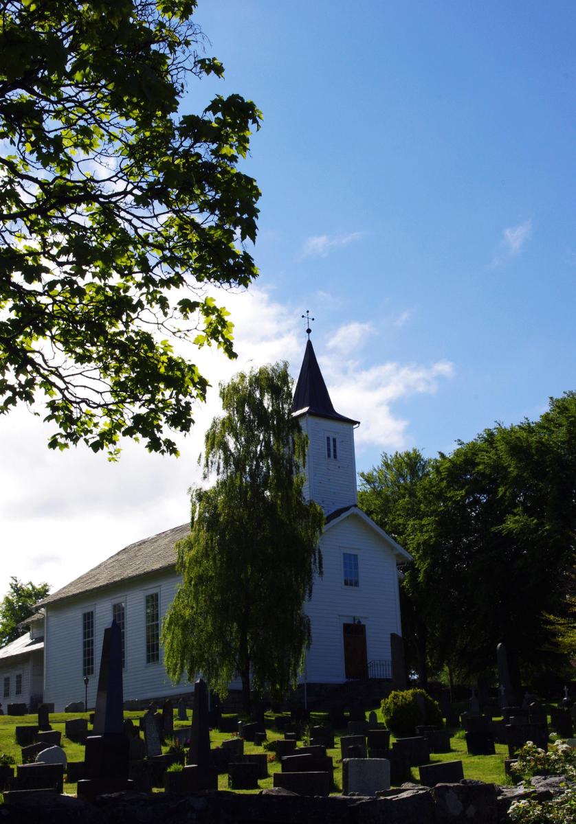 Fitjar kyrkje | Buildings & Monuments | Fitjar | Norway