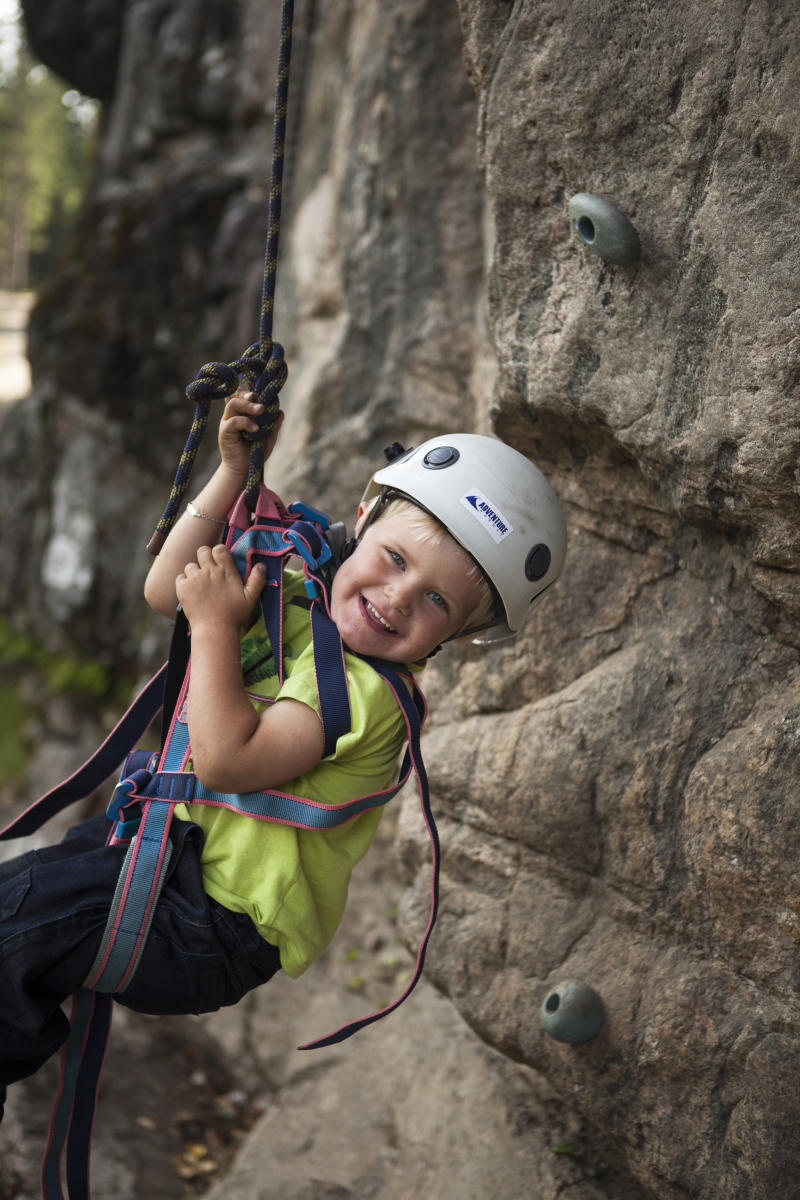 Climbing and rappelling in Lindesnes - Adventure Norway | Climbing ...