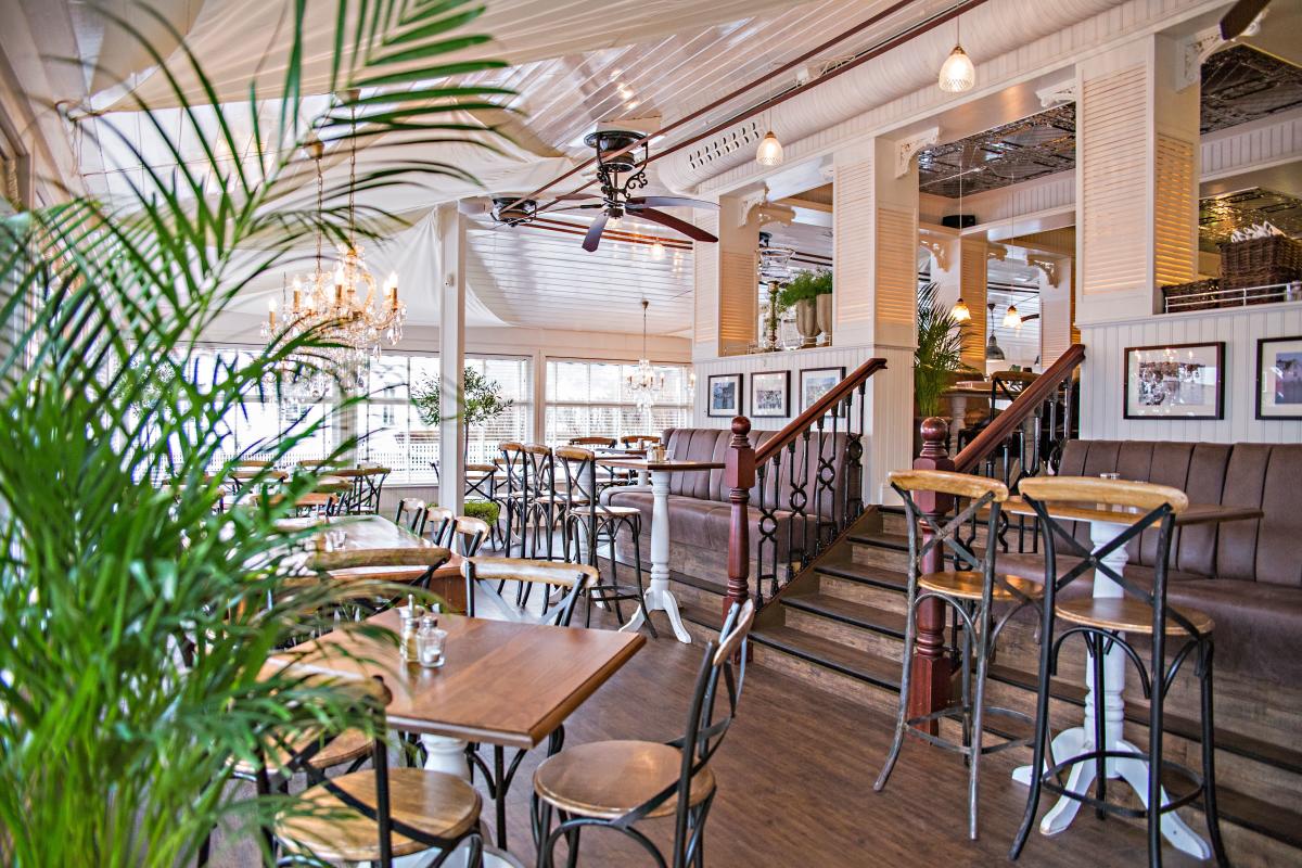 Big Fish Cafe | Cafés & Diner | Skjærhalden | Norway