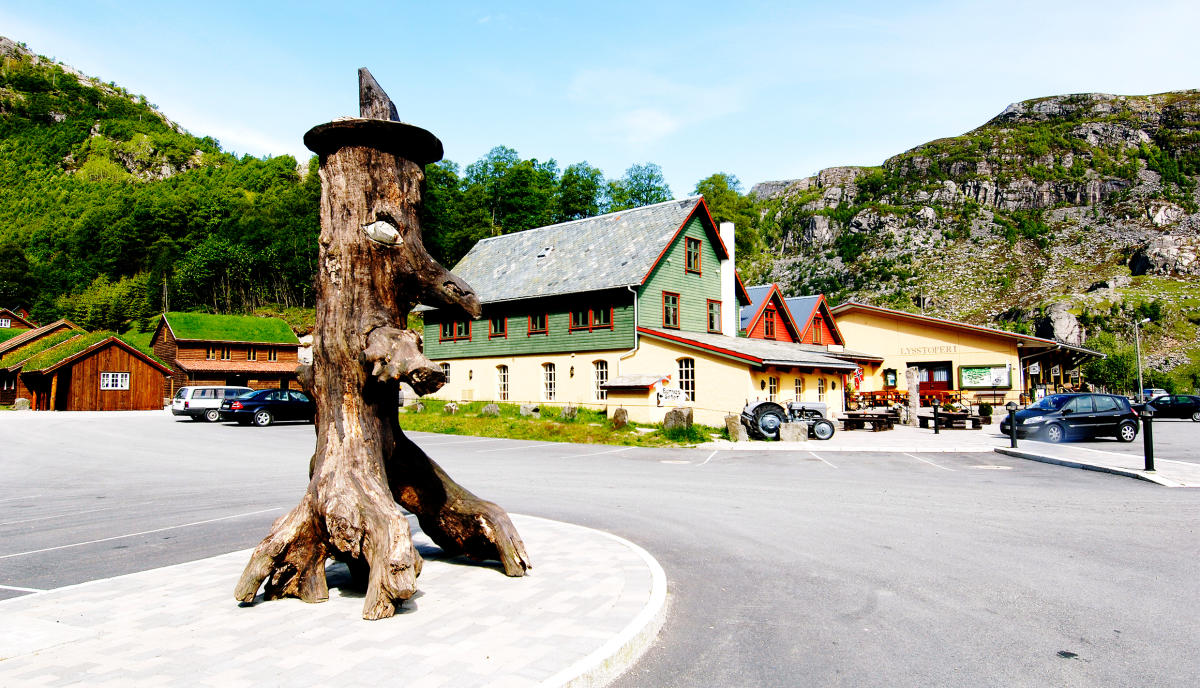 Byrkjedalstunet - Restaurant | Restaurants | Dirdal | Norway