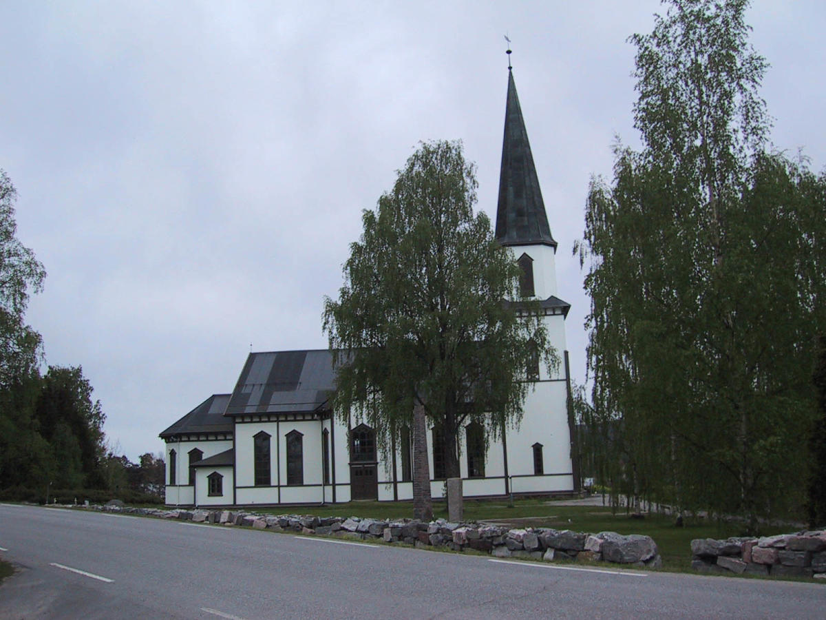 Sand church | Buildings & Monuments | Sagstua | Norway