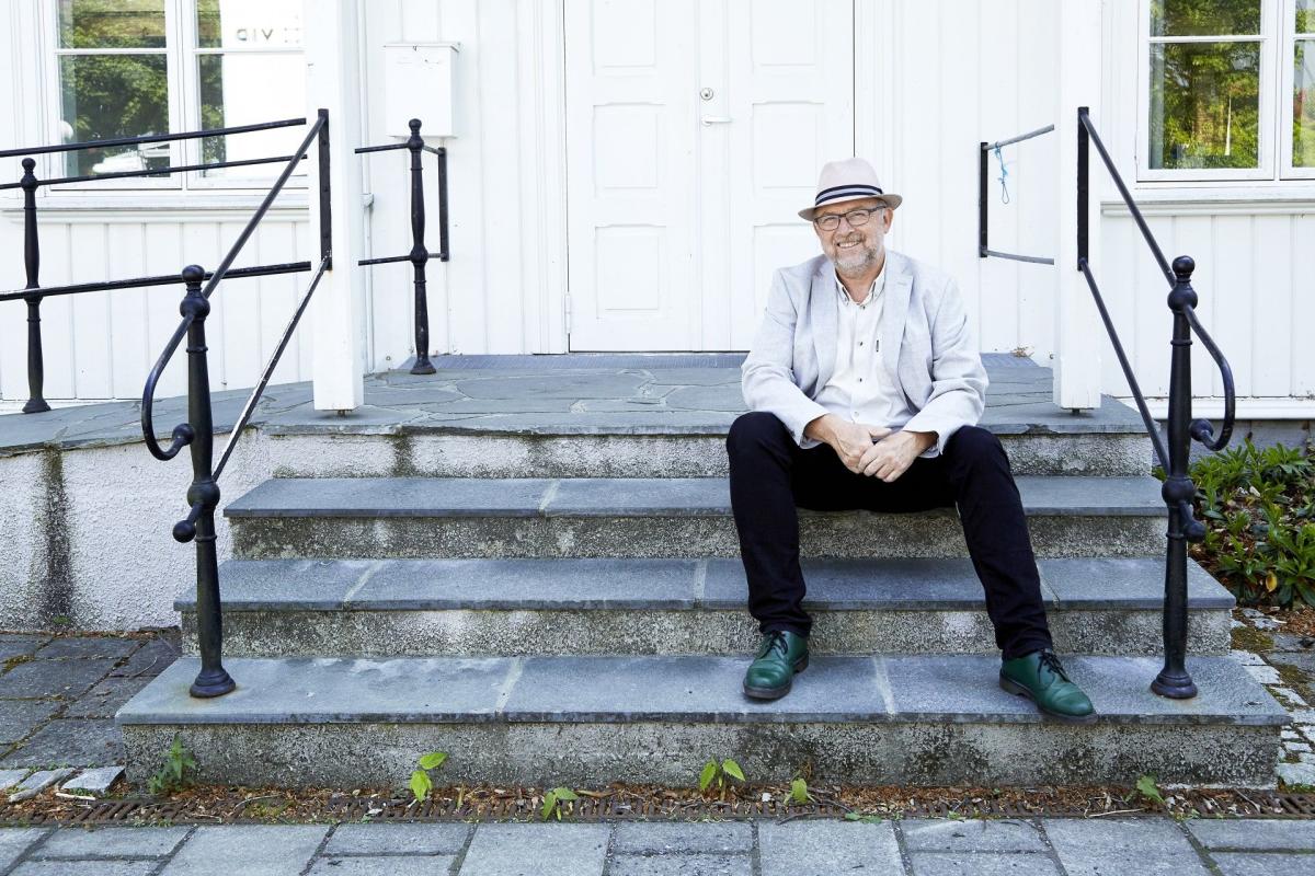 Speak bird, speak again: Palestinian fairy tales | Literature & Poetry ...