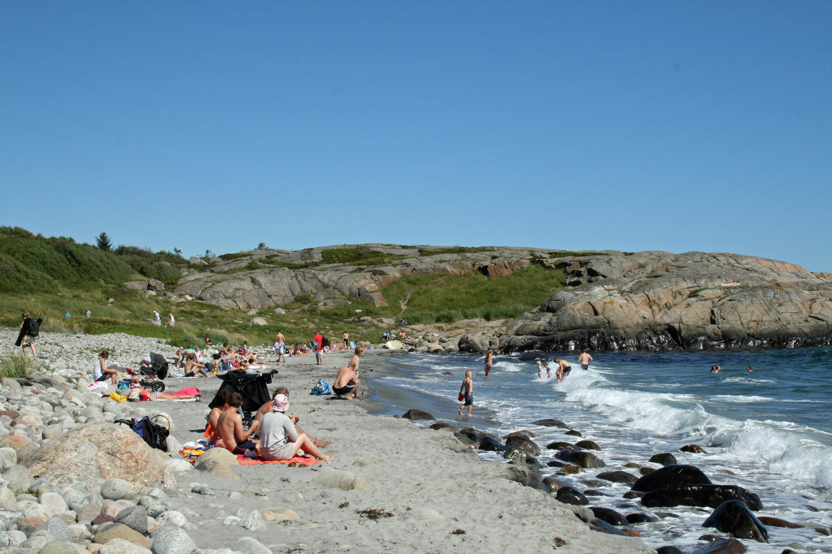 Hove beaches | Beaches | Færvik | Norway