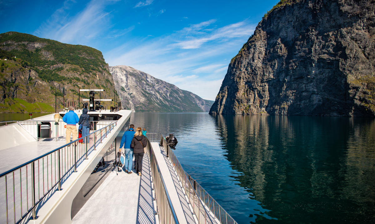 Guided full day tour from Bergen - including Nærøyfjord Cruise & Flåm ...