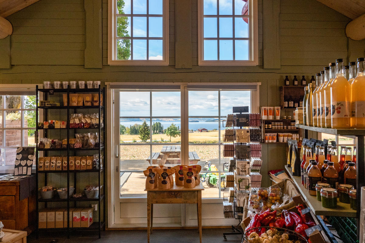 Fredheim gårdsutsalg | Cafés & Diner | Stange | Norway