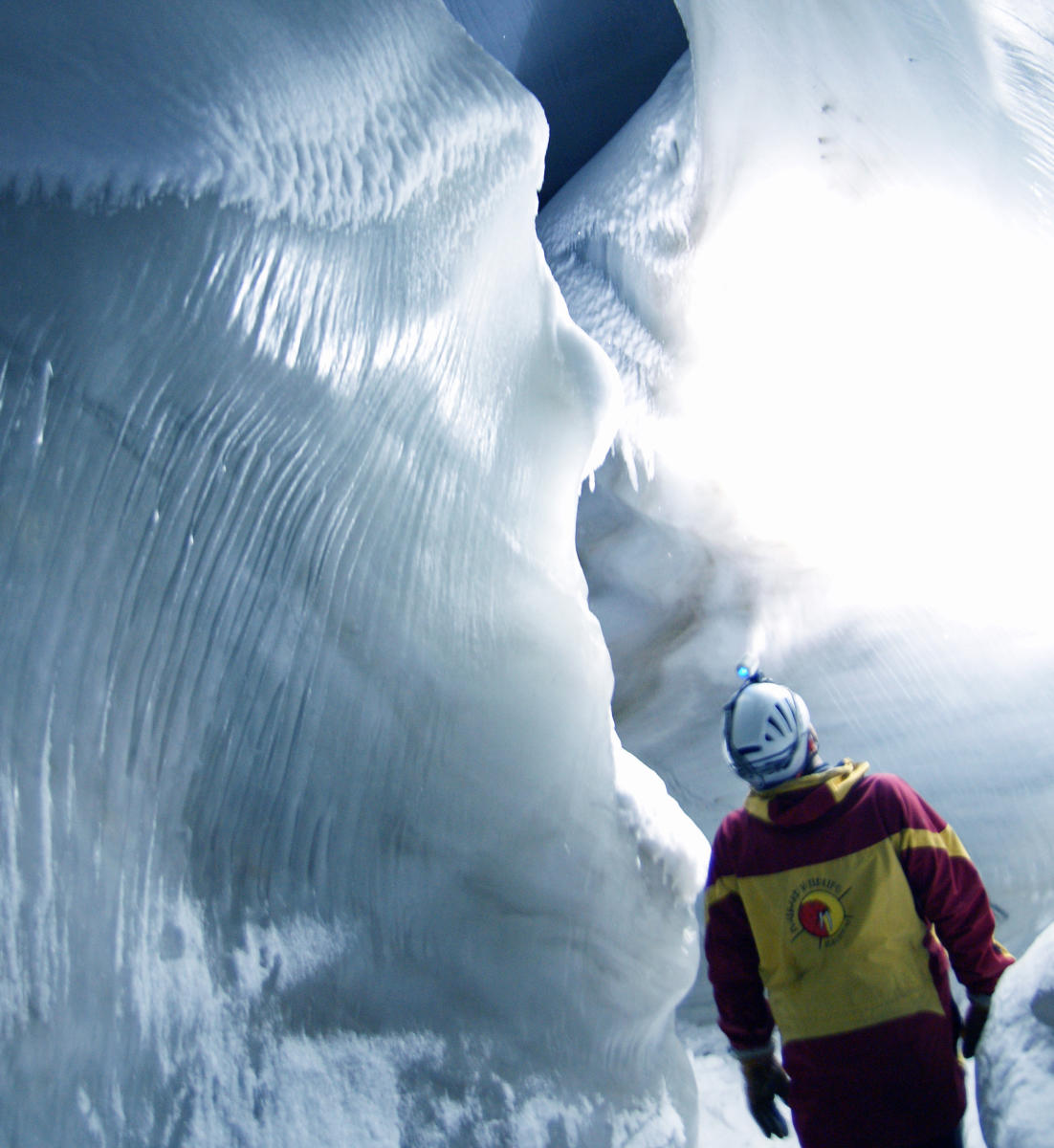 Ice Cave: Hike to explore the ice cave - Svalbard Wildlife Expeditions ...
