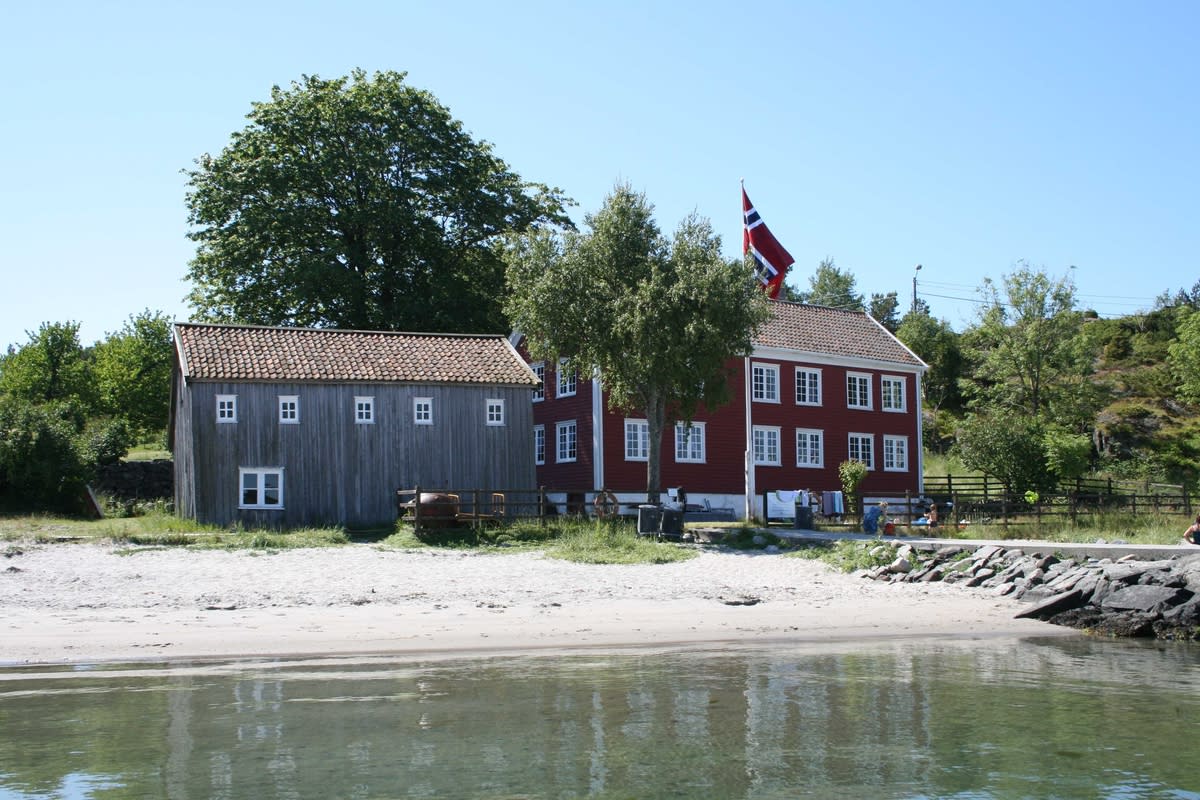 Boat Trip to car-free Merdø island | Boating | Kolbjørnsvik | Norway