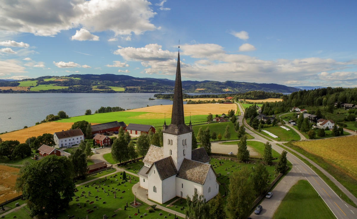 Ringsaker kirke | Buildings & Monuments | Moelv | Norway