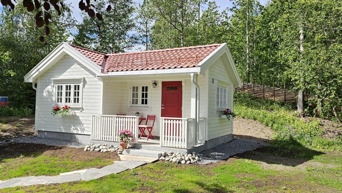 The doll house at Sanner Hotel. Unique accommodation in Hadeland ...
