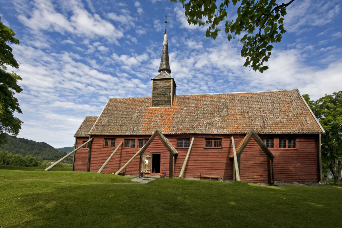 Kvernes stavkirke | Buildings & Monuments | Averøy | Norway