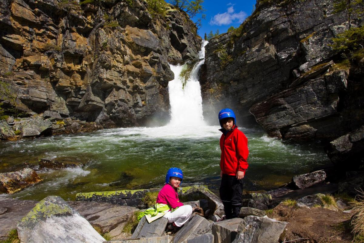 Grottetur | Go Rafting Sjoa | Grotting | Nedre Heidal | Norway
