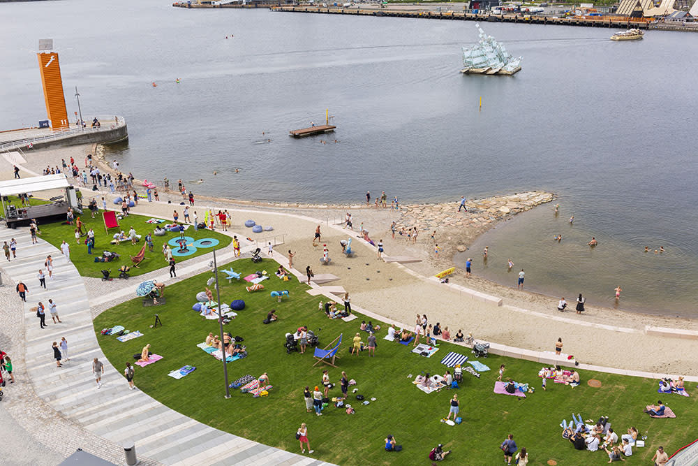 Operastranda in Bjørvika | Bathing | Oslo | Norway