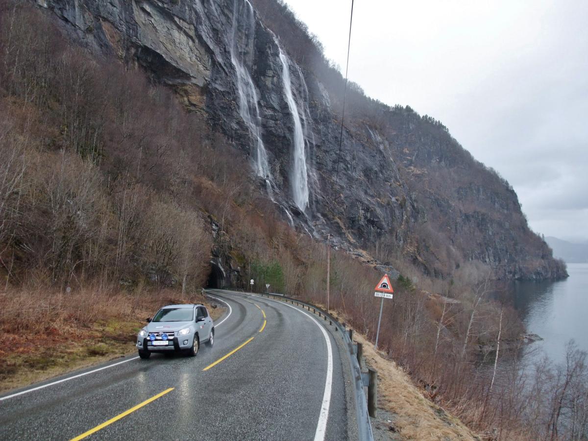 Honganvikfossen i Sauda | Nature Attractions | Saudasjøen | Norway