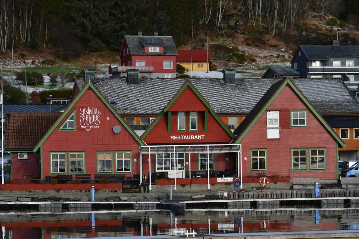 Askvoll Sjøbuer Mat Og Drikke | Cafés & Diner | Askvoll | Norway