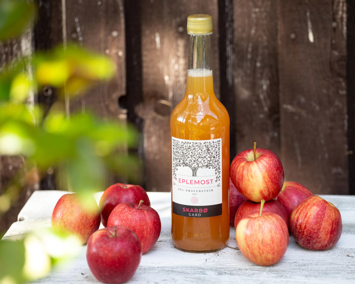 Visit the cheese- and cider farm Skarbø