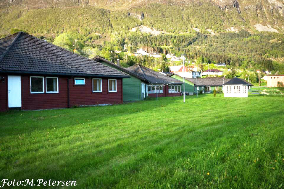 Jetmund Guesthouse | Hostels & Guesthouses | Åheim | Norway