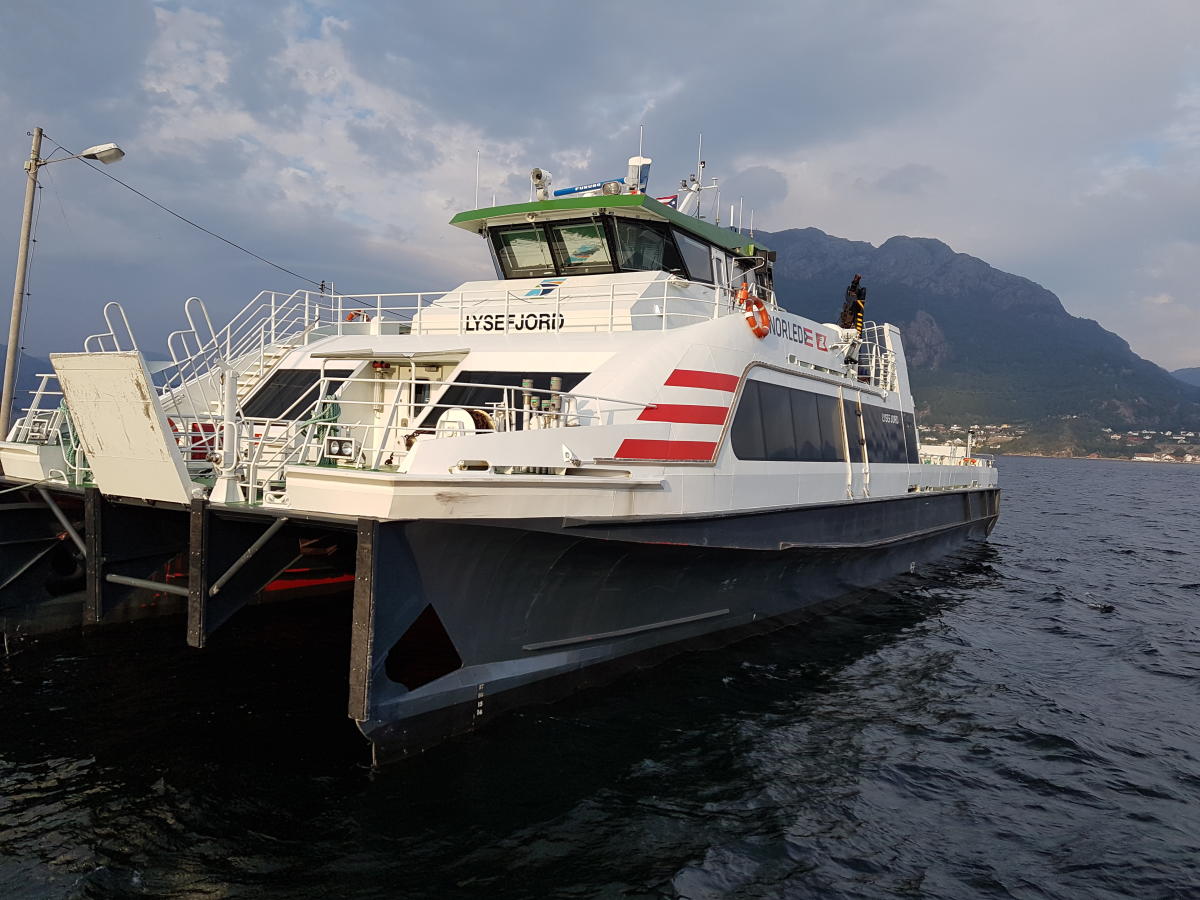 Kombibåt på Lysefjorden (Lysebotn - Oanes - Lauvvik) | Ferries & Boats ...