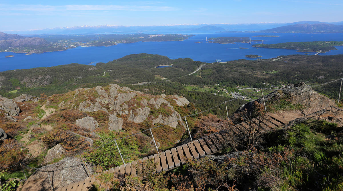 Topptur til Siggjo | Hiking | Mosterhamn | Norway