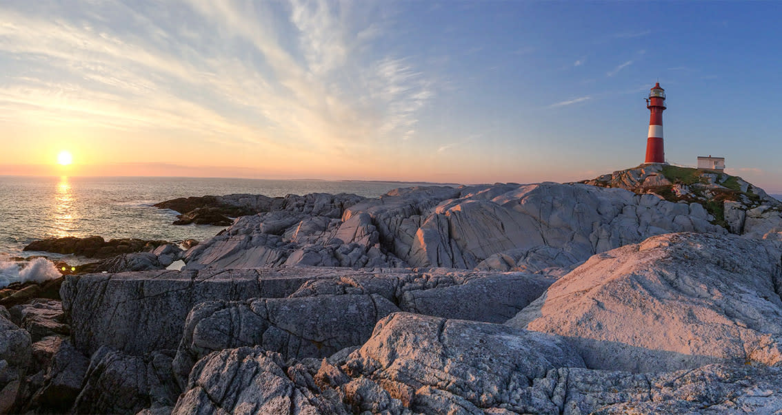 Slåtterøy fyr | Cultural Heritage | Brandasund | Norway