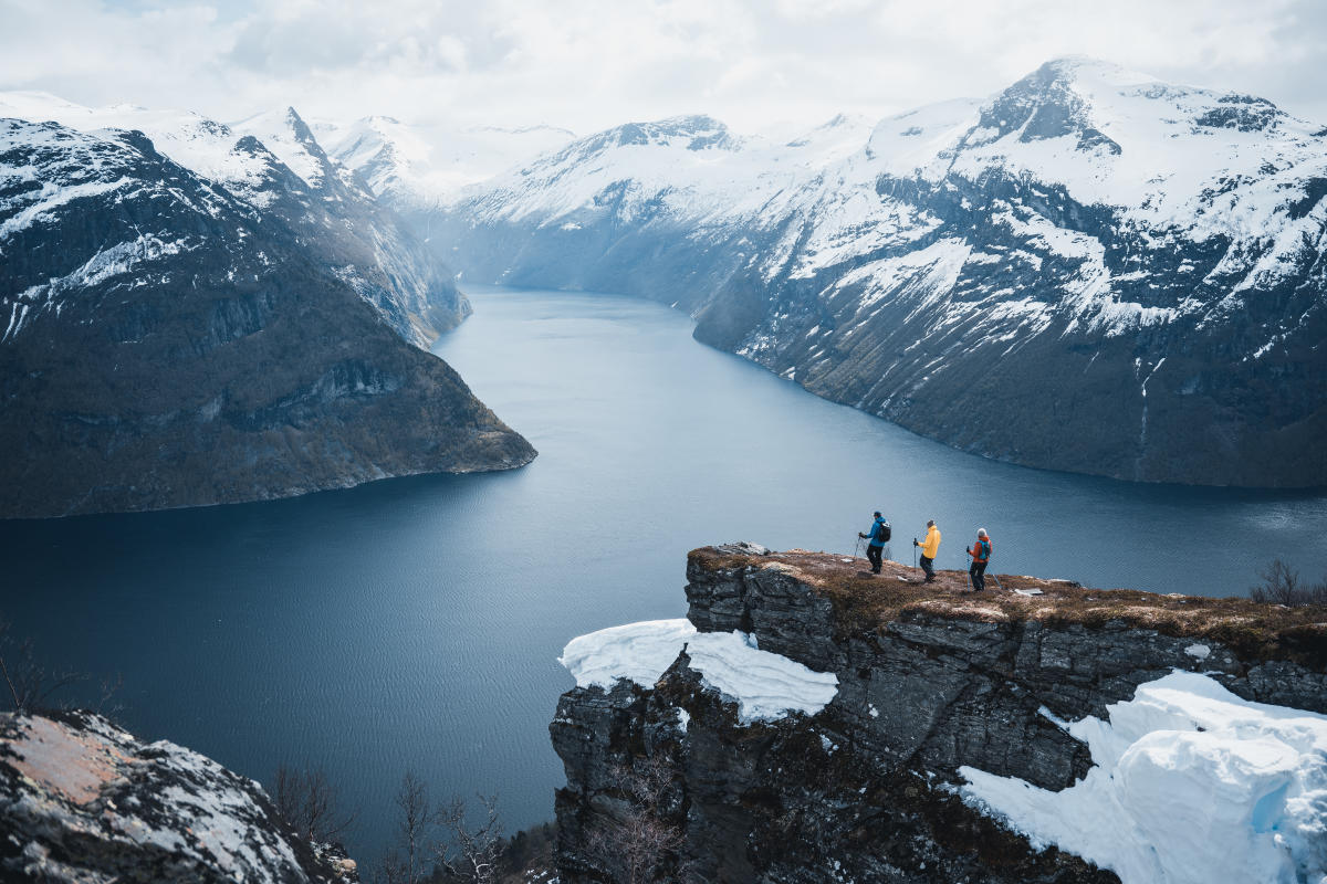 Guided snowshoe adventure in the Sunnmøre alps | Winter Without Skis ...