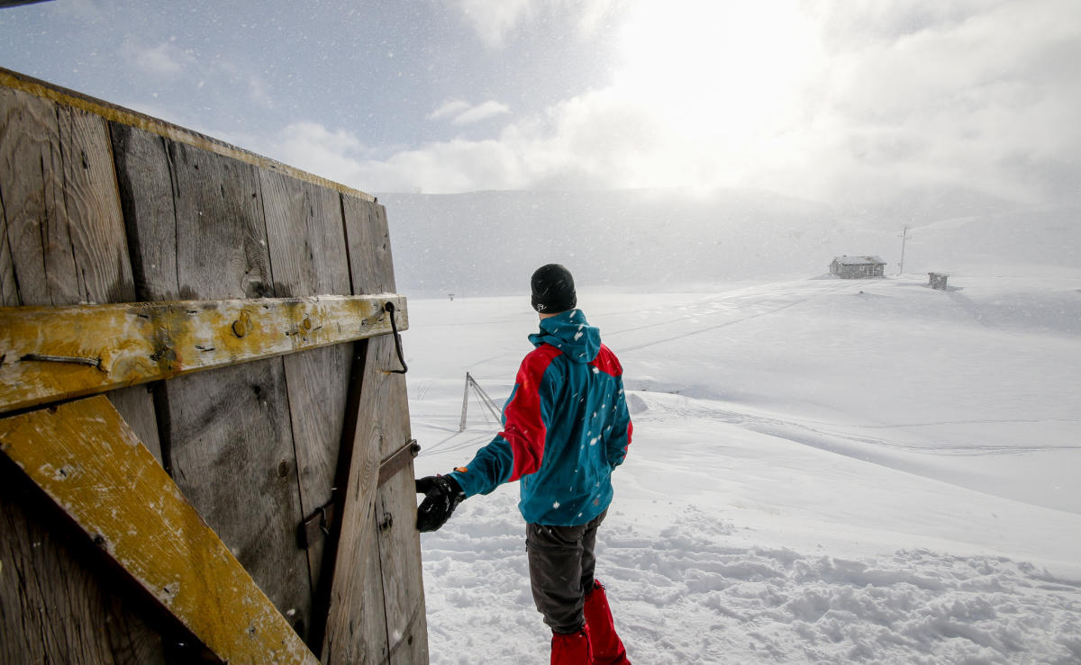 Hut-to-hut across the Tafjord Mountain Range | Skiing | Bjorli | Norway