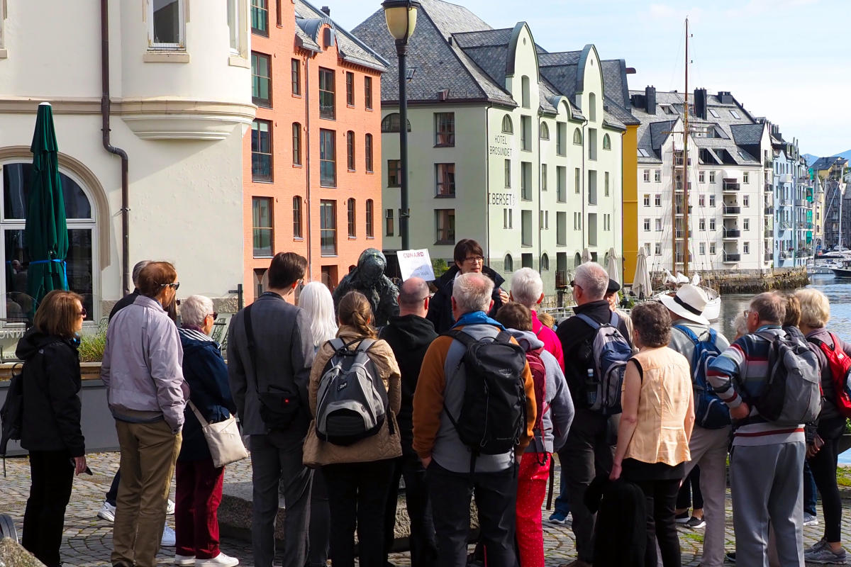 Guided walk in Ålesund | Guided Tours | Ålesund | Norway