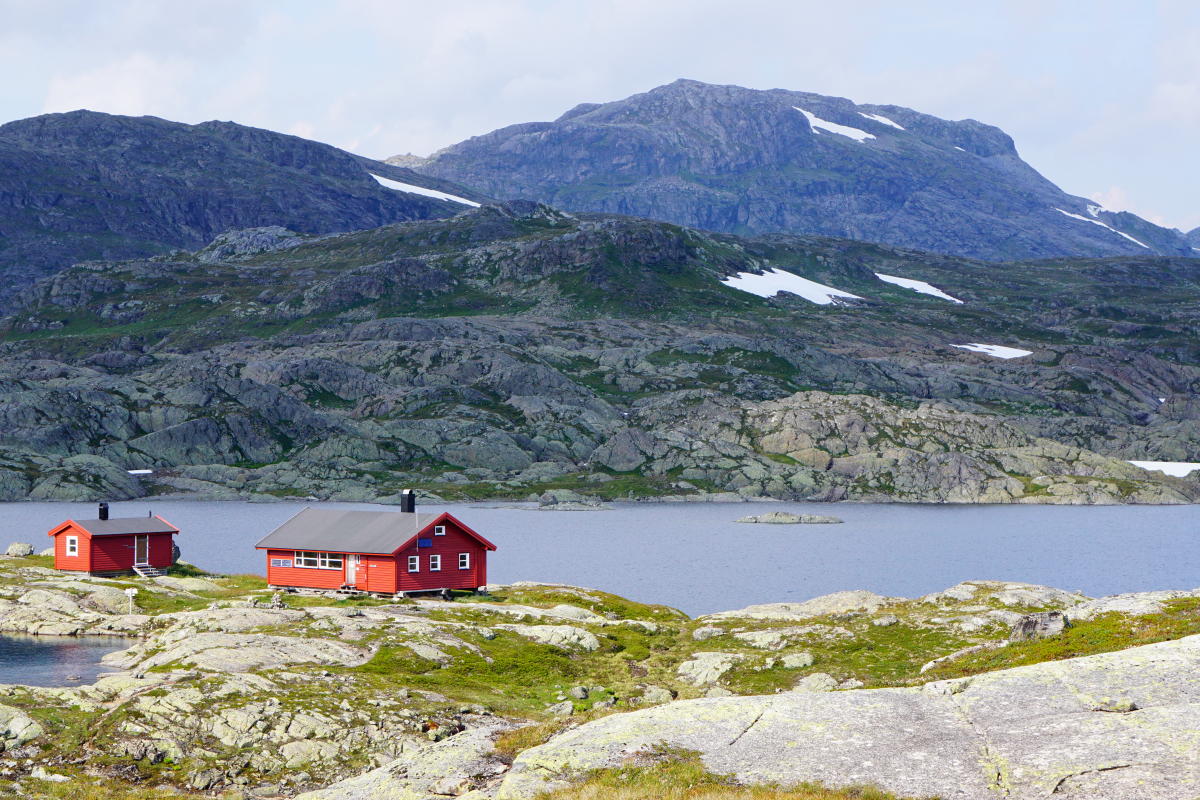 Krossvatn Turisthytte i Sulda